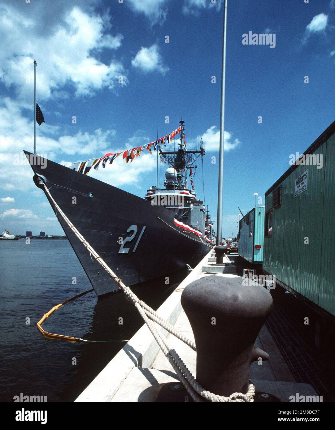 Uss flatley hi-res stock photography and images - Alamy