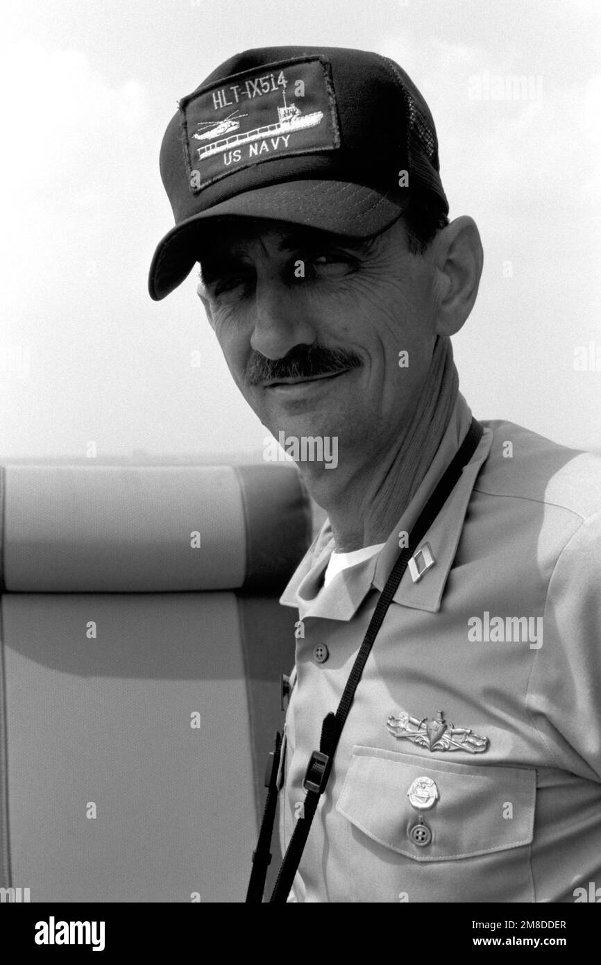 Harbor utility craft hi-res stock photography and images - Alamy