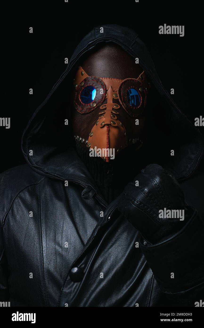 Plague doctor with crow-like mask isolated on black background Creepy ...