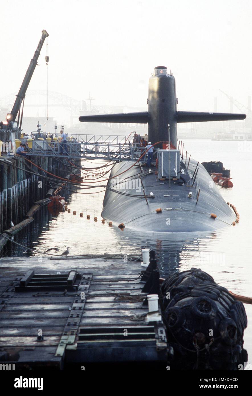 A bow view of the nuclear-powered strategic missile submarine USS ...