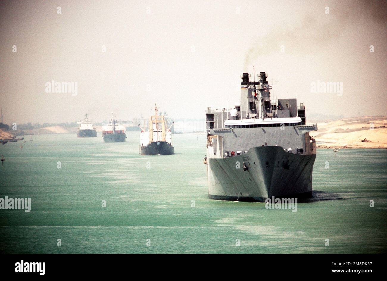 The rapid-response vehicle cargo ship USNS BELLATRIX (T-AKR-288) and ...