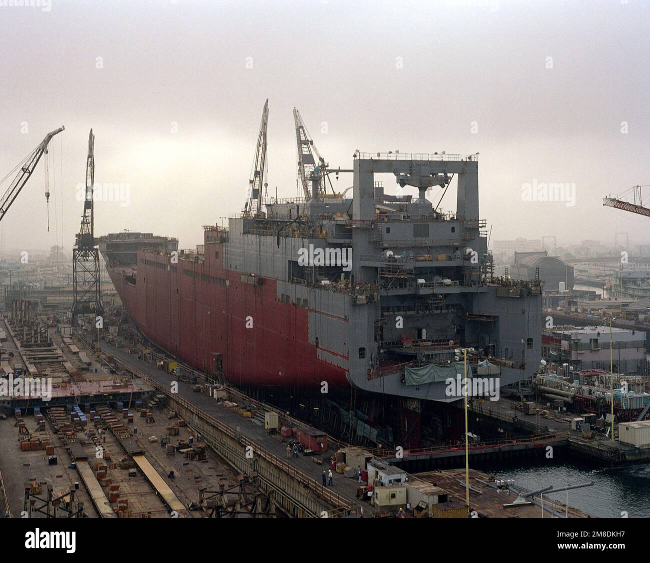 Port quarter view of the MSC (Military Sealift Command) strategic heavy lift ship USNS CHARLTON ...