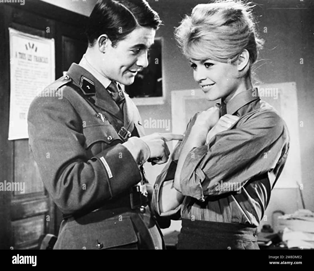 BABETTE GOES TO WAR 1959 Columbia Pictures film with Brigitte Bardot ...