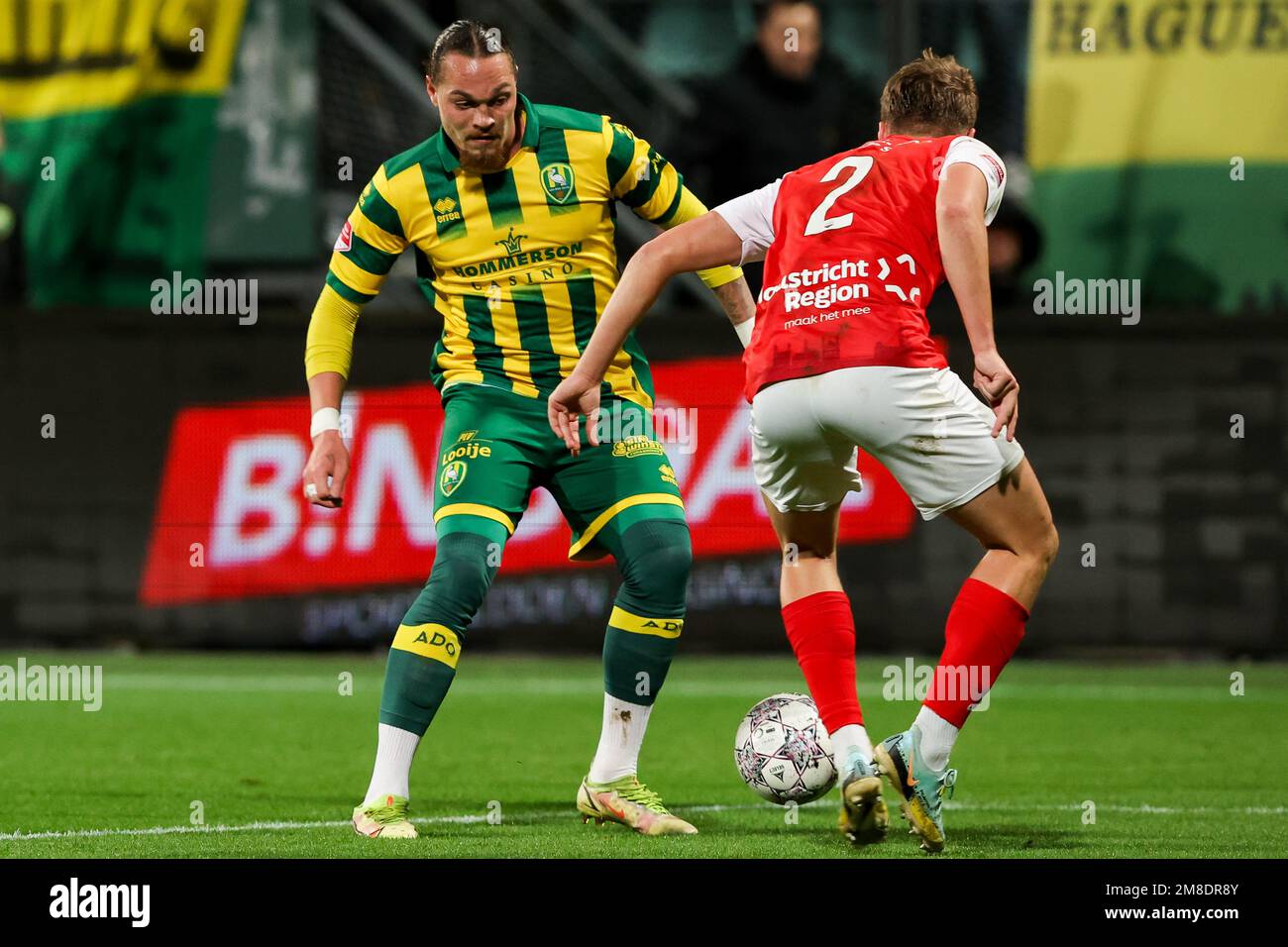 DEN HAAG, NETHERLANDS - JANUARY 13: Rein van Helden of MVV Maastricht ...