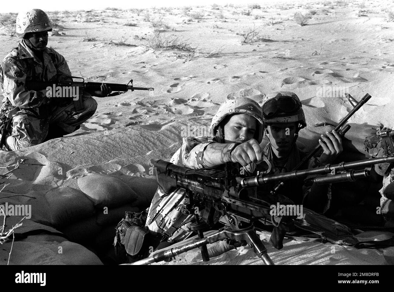 Members of Heavy Weapons Plt., Weapons Co., 1ST Bn., 7th Marines ...