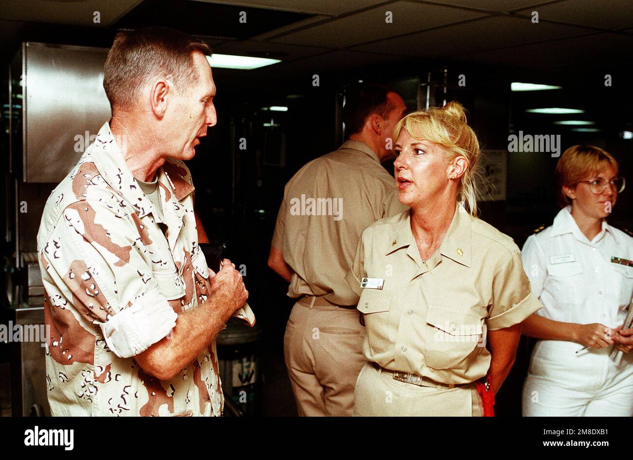 LT. GEN. Walter Boomer, commander, 1ST Marine Expeditionary Force ...