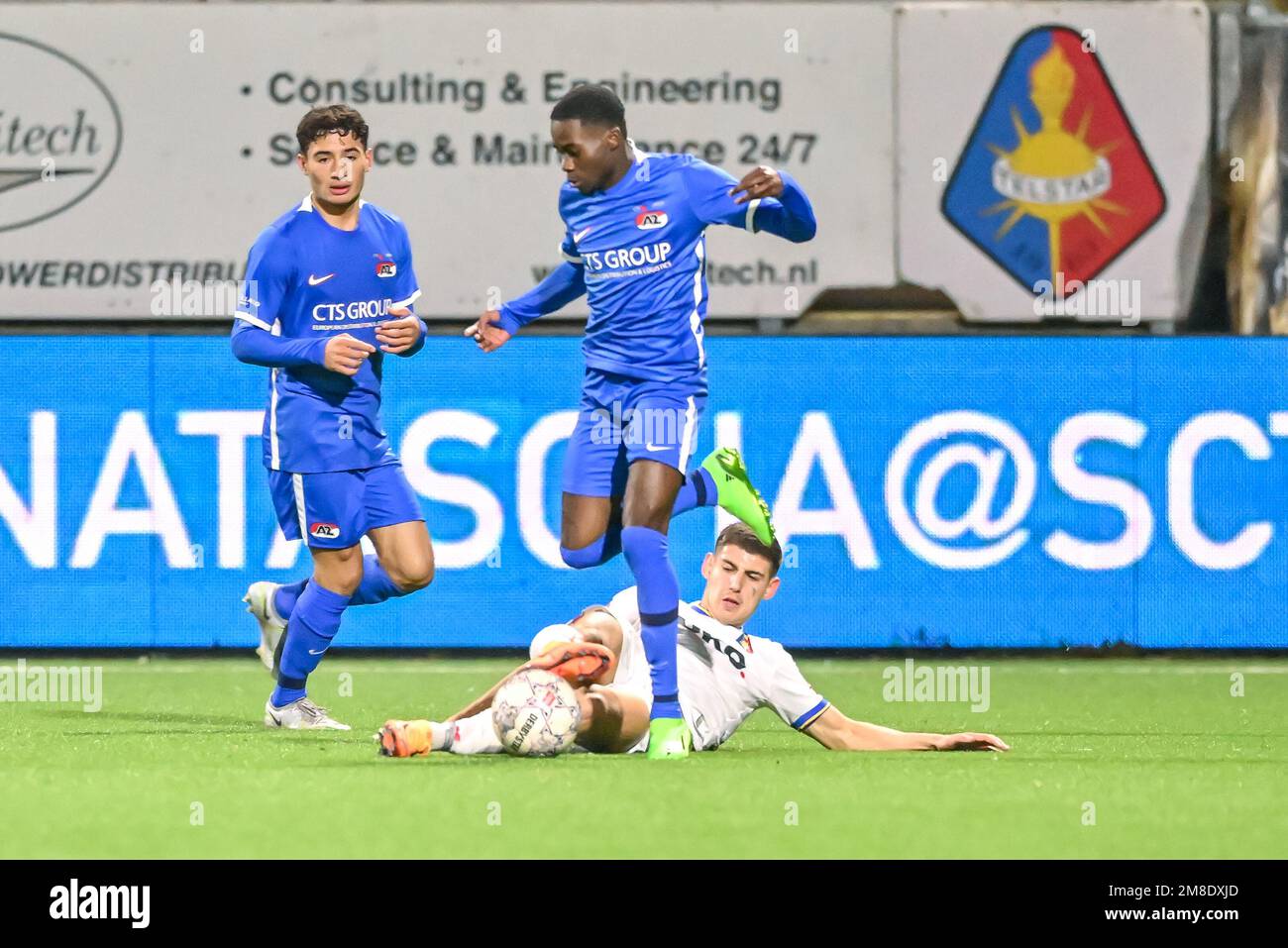 IJMUIDEN, NETHERLANDS - JANUARY 13: Ricuenio Kewal of Jong AZ battles ...