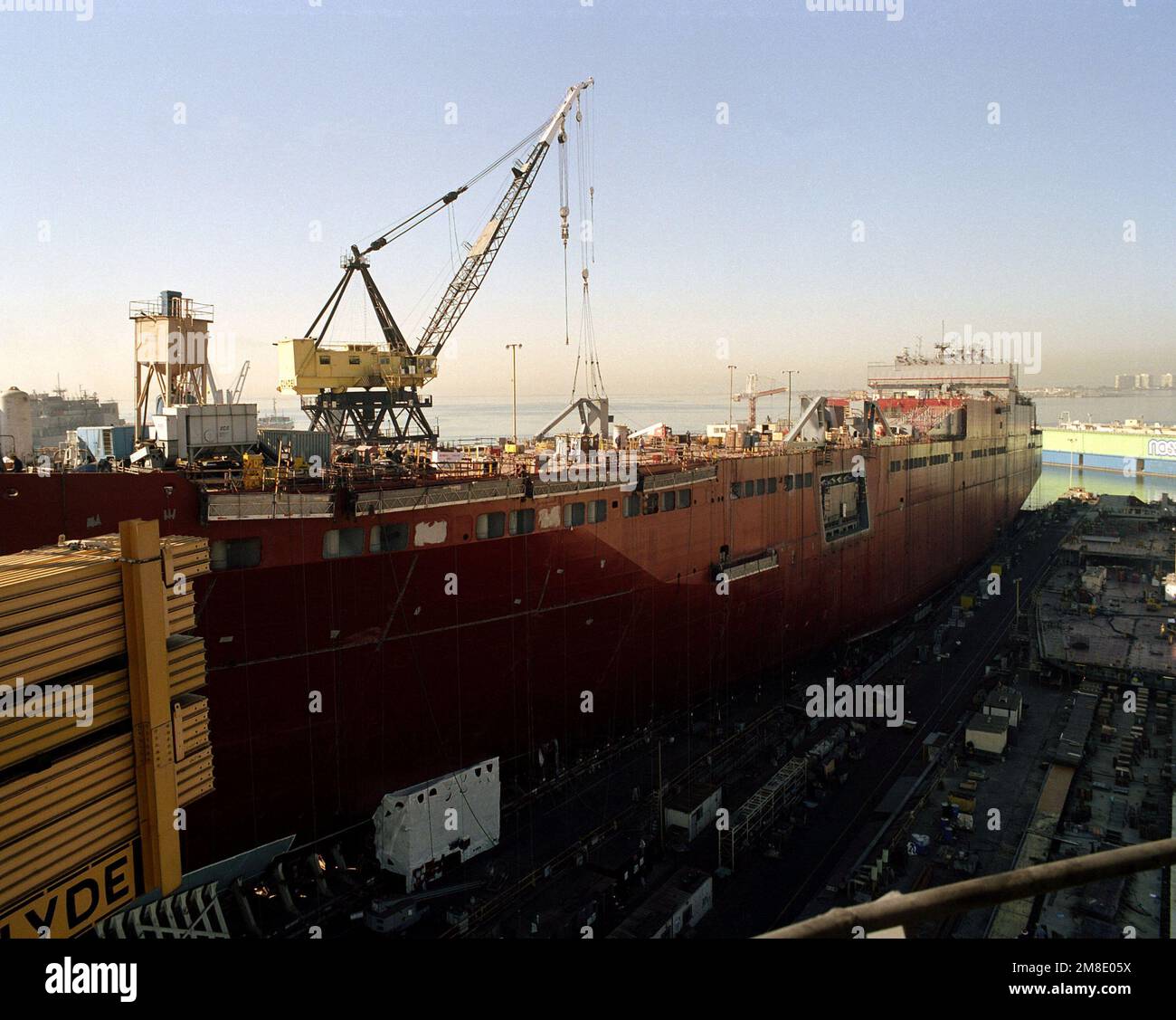 A port bow view of the MSC (Military Sealift Command) strategic heavy lift ship USNS CHARLTON (T ...