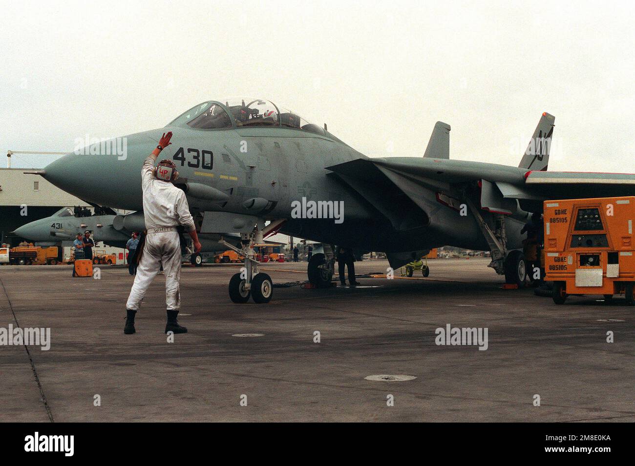 US Navy (USN) Aviation Electricians Mate, AIRMAN (AEAN) White, Fighter ...