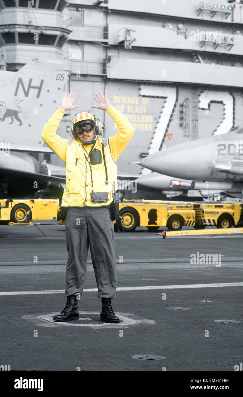 Aviation Boatswain's Mate H (Aircraft Handling) 2nd Class Michael ...