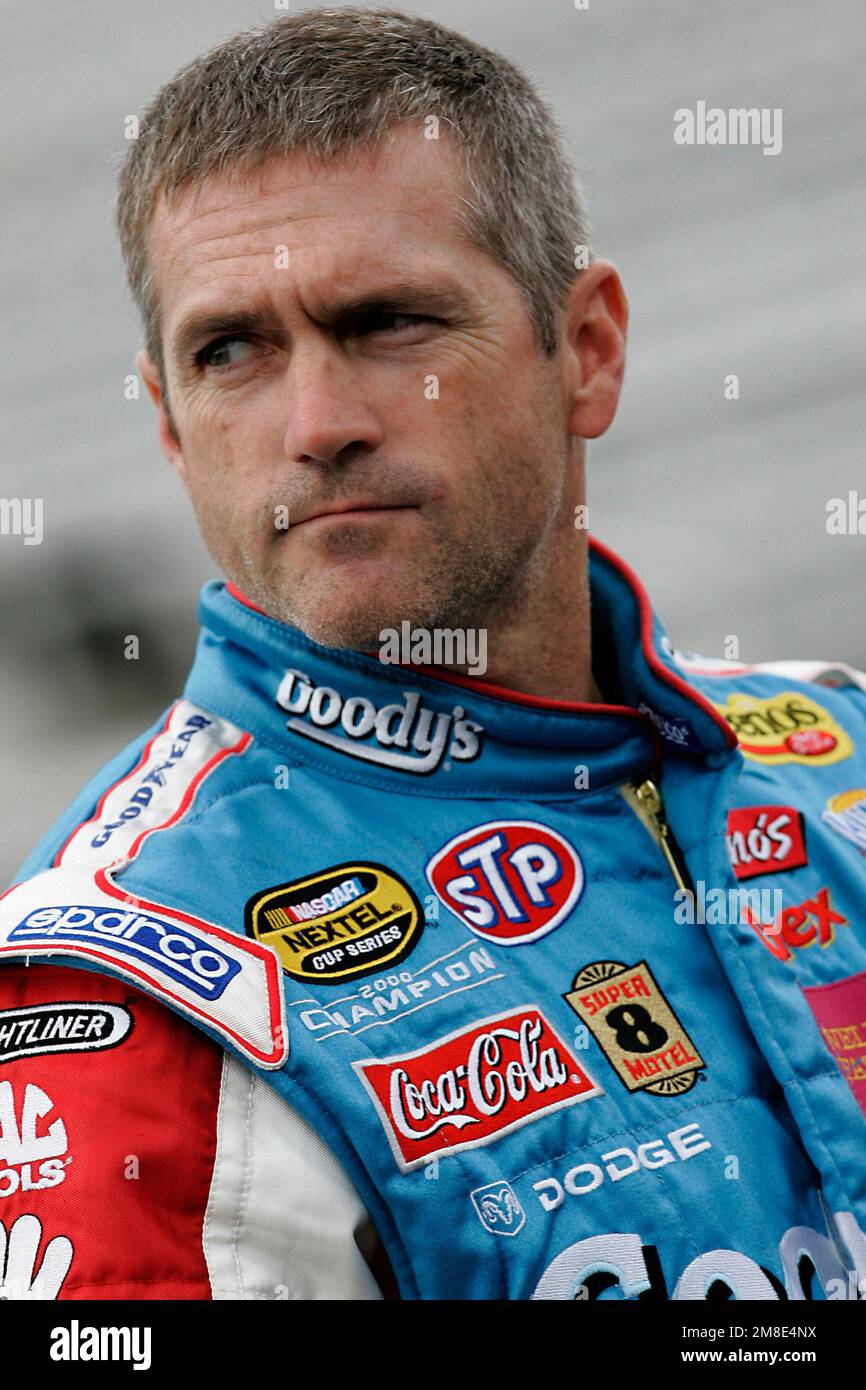 Bobby labonte 2001 hi-res stock photography and images - Alamy