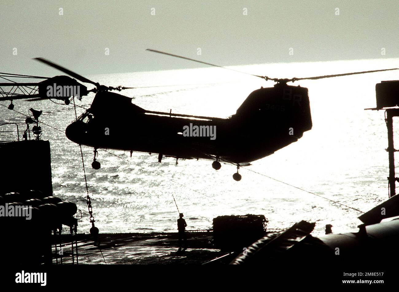 A Helicopter Combat Support Squadron 8 (HC-8) UH-46 Sea Knight ...