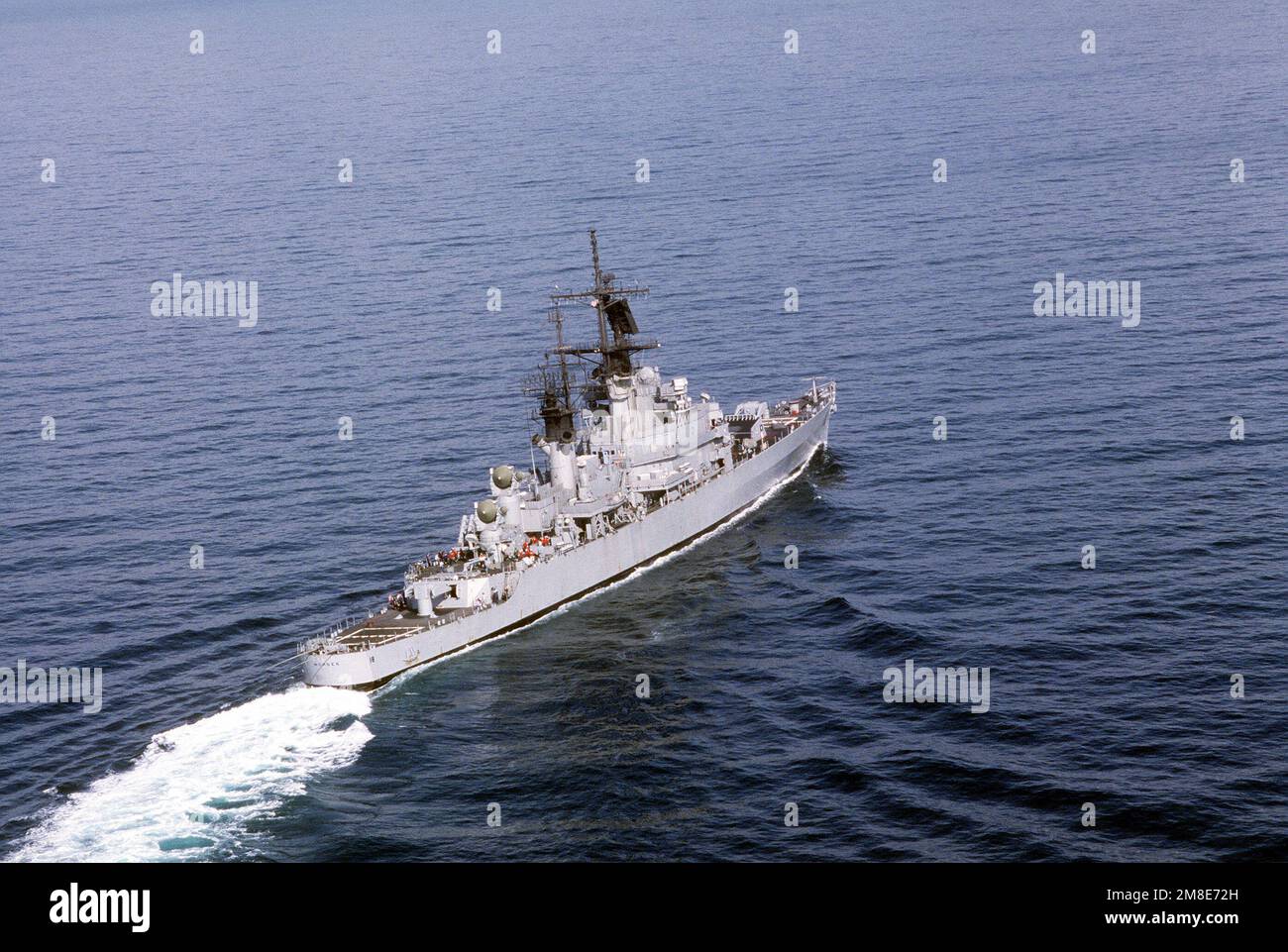 A starboard quarter view of the guided missile cruiser USS WORDEN (CG ...