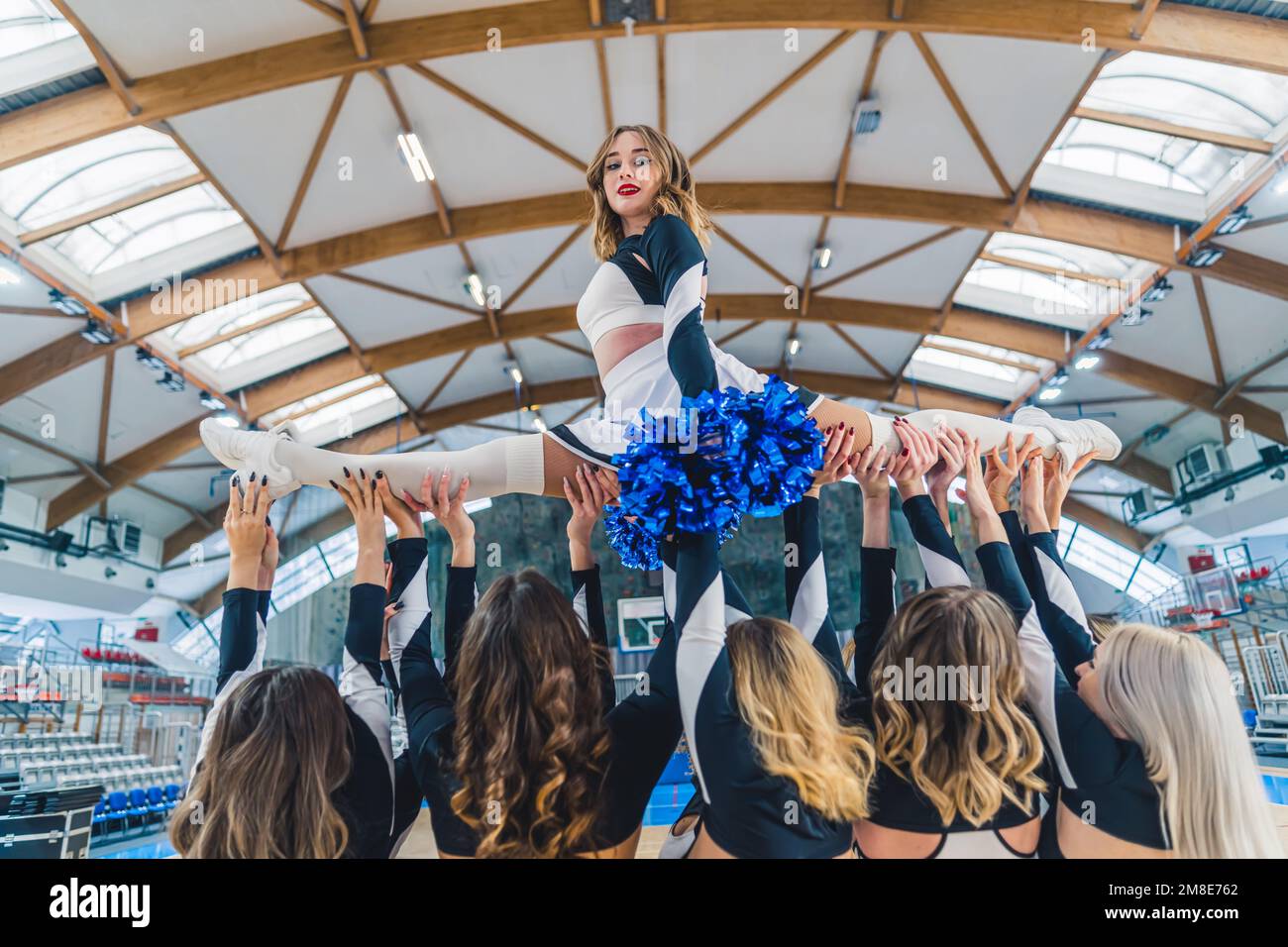Cheerleading hi-res stock photography and images - Alamy
