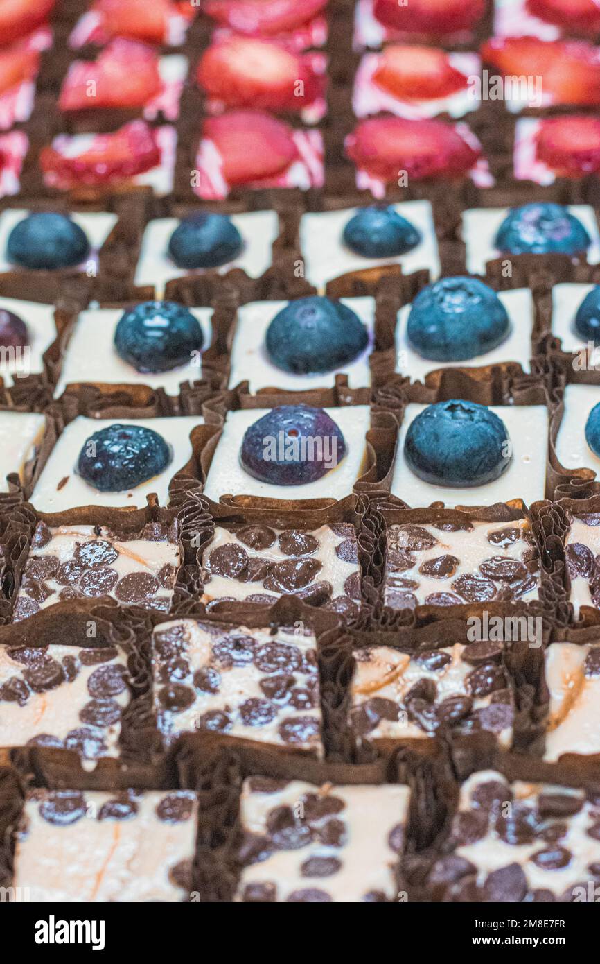 Minimalist sweets hi-res stock photography and images - Alamy