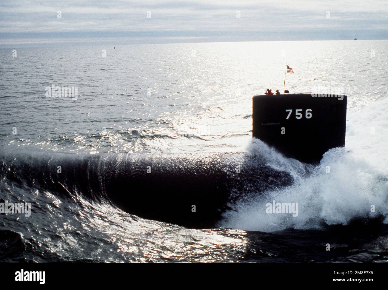 A port side view of the fore section of the nuclear-powered attack ...