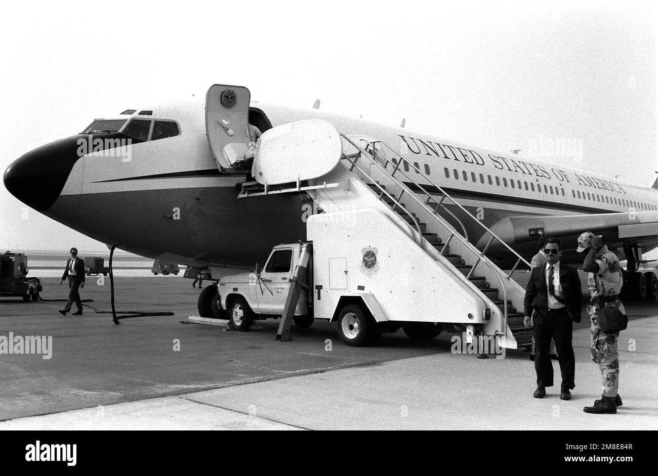 The VC-135 Stratolifter aircraft of the Joint Chiefs of STAFF stands on ...
