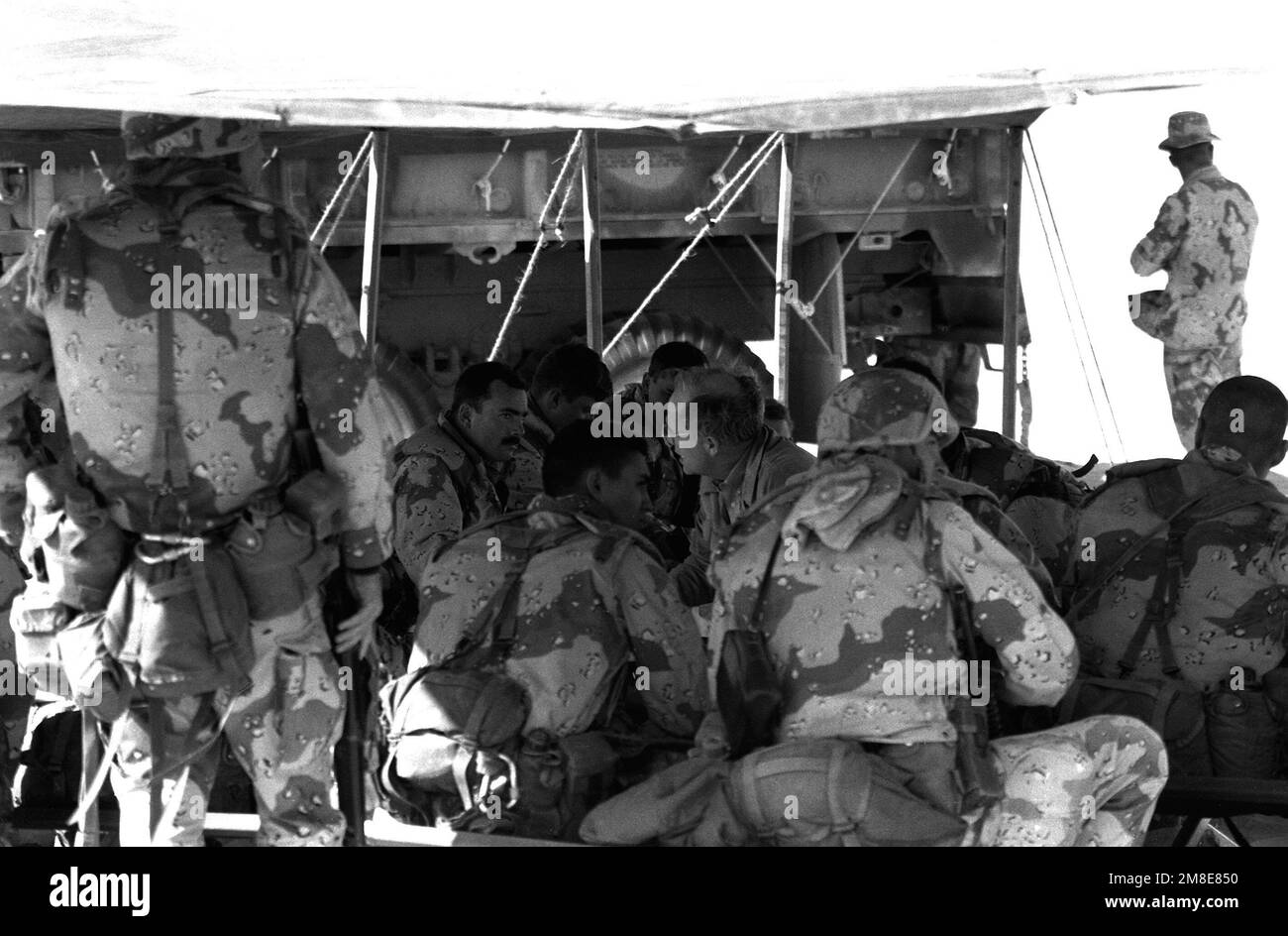 Marines members 2nd marine Black and White Stock Photos & Images - Alamy