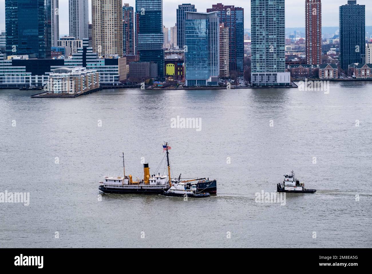 Vintagesteamship hi-res stock photography and images - Alamy