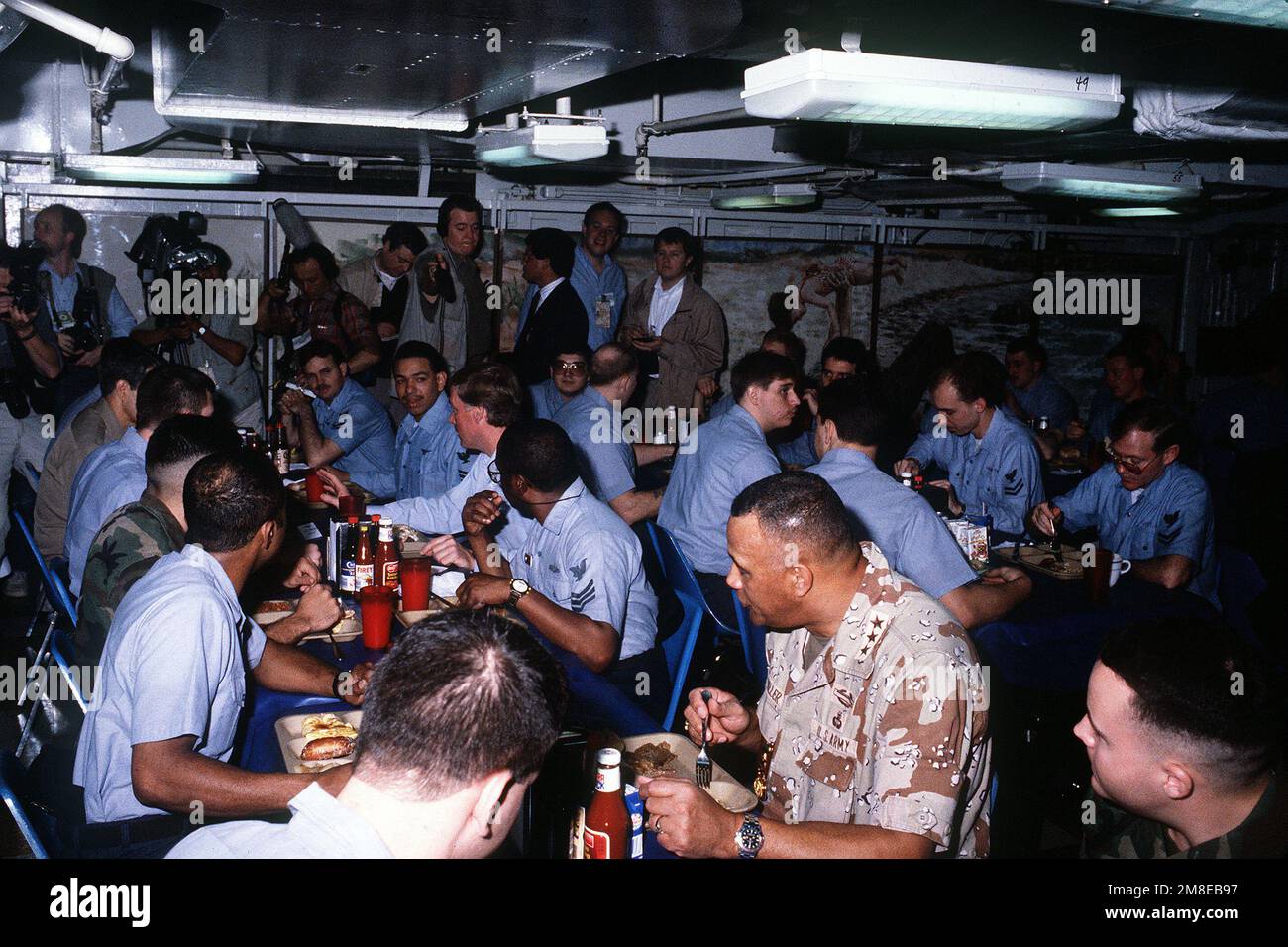 Crew members from his home state of Indiana enjoy breakfast with Vice ...