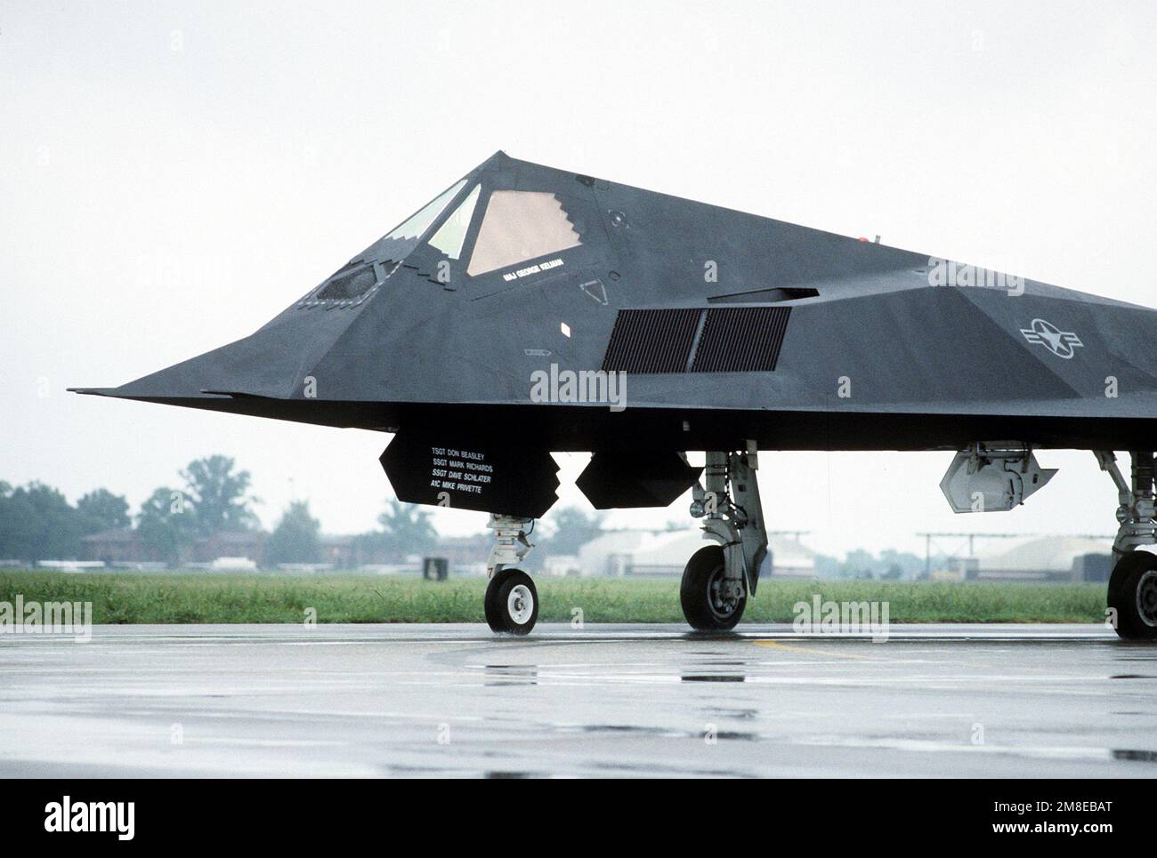A 37th Tactical Fighter Wing (37th TFW) F-117A aircraft taxis along a ...