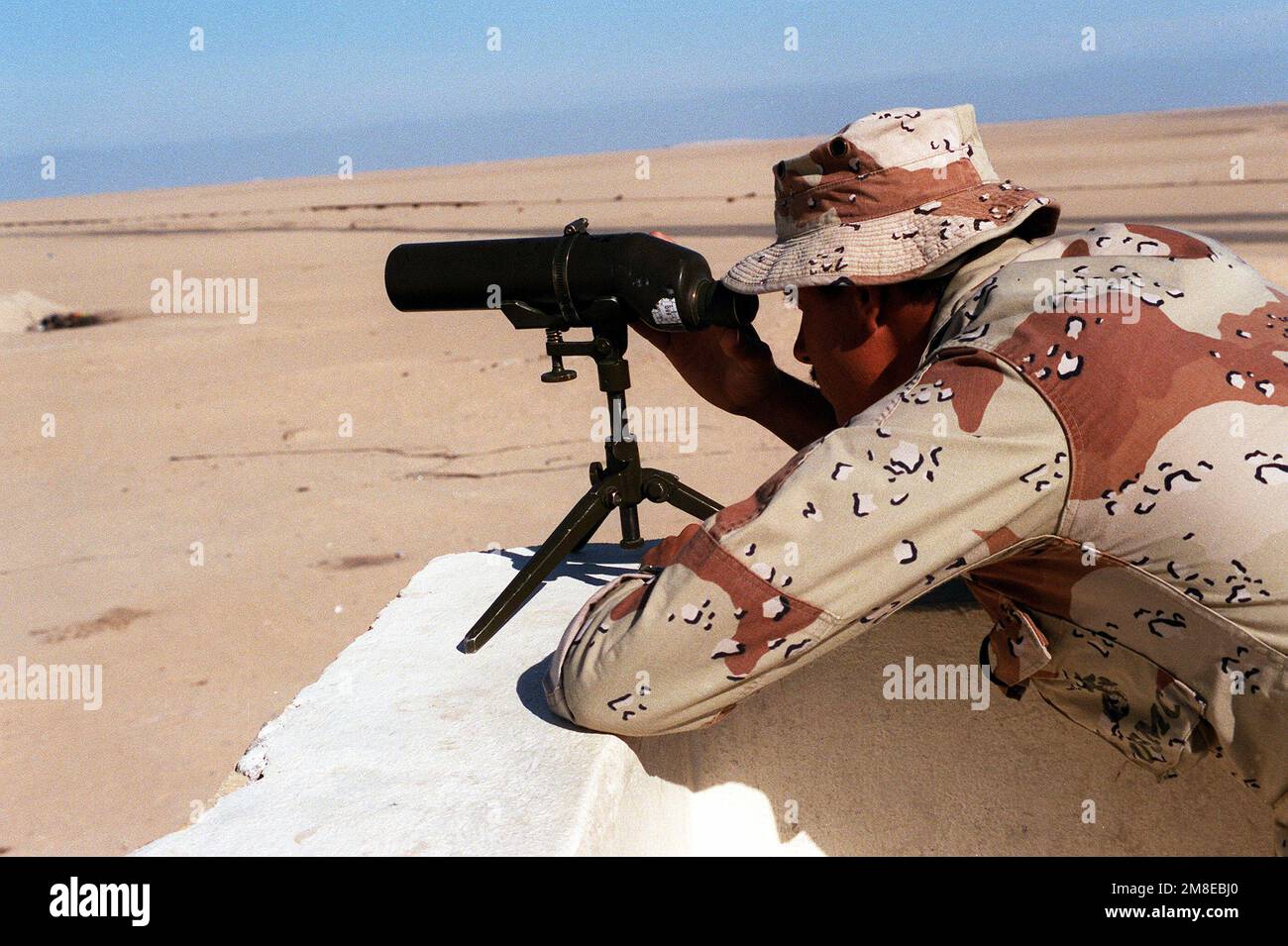 CPL. J.C. Johnson of A Company, 1ST Reconnaissance Battalion, scans the ...