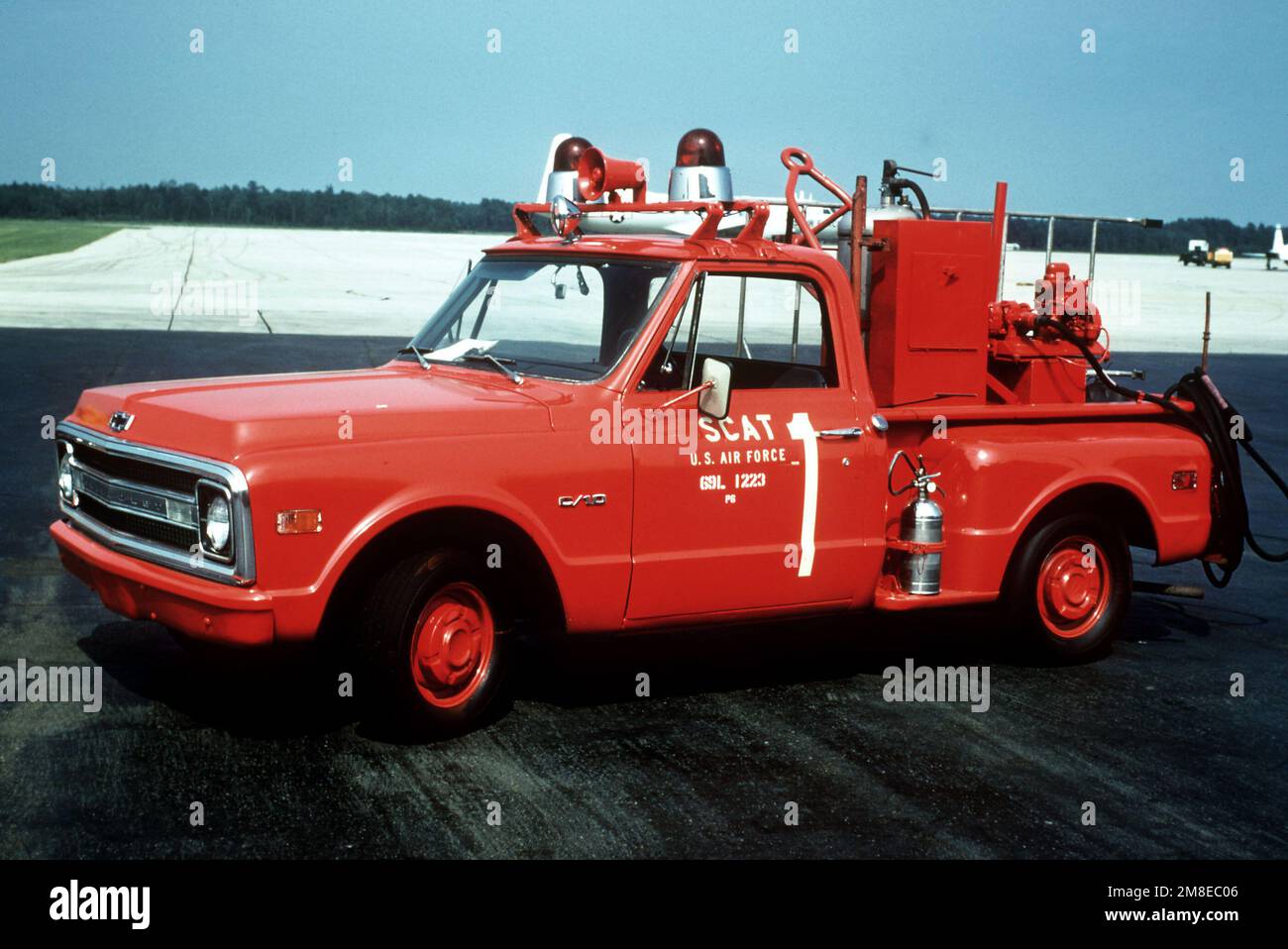 A left side view of an Air Force A/S32P-6 airfield ramp firefighting ...