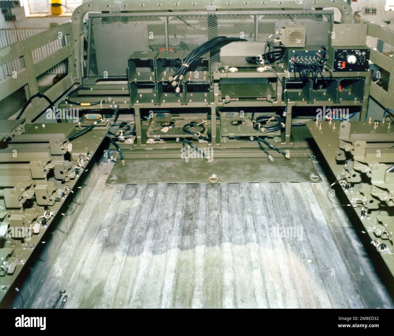 M998 high mobility multipurpose hi-res stock photography and images - Alamy