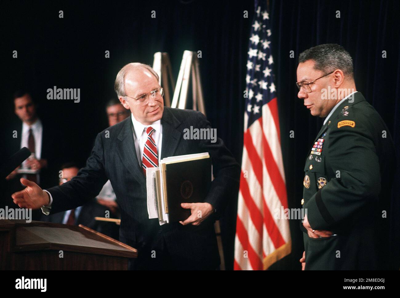 Powell and cheney hi-res stock photography and images - Alamy