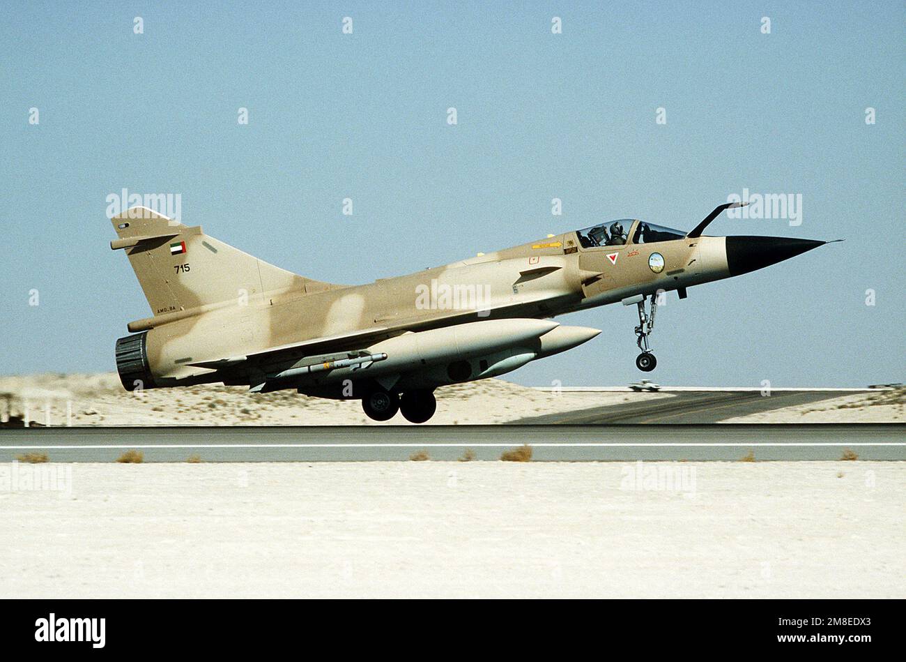 A Kuwaiti Mirage 2000C fighter aircraft takes off for an air strike ...