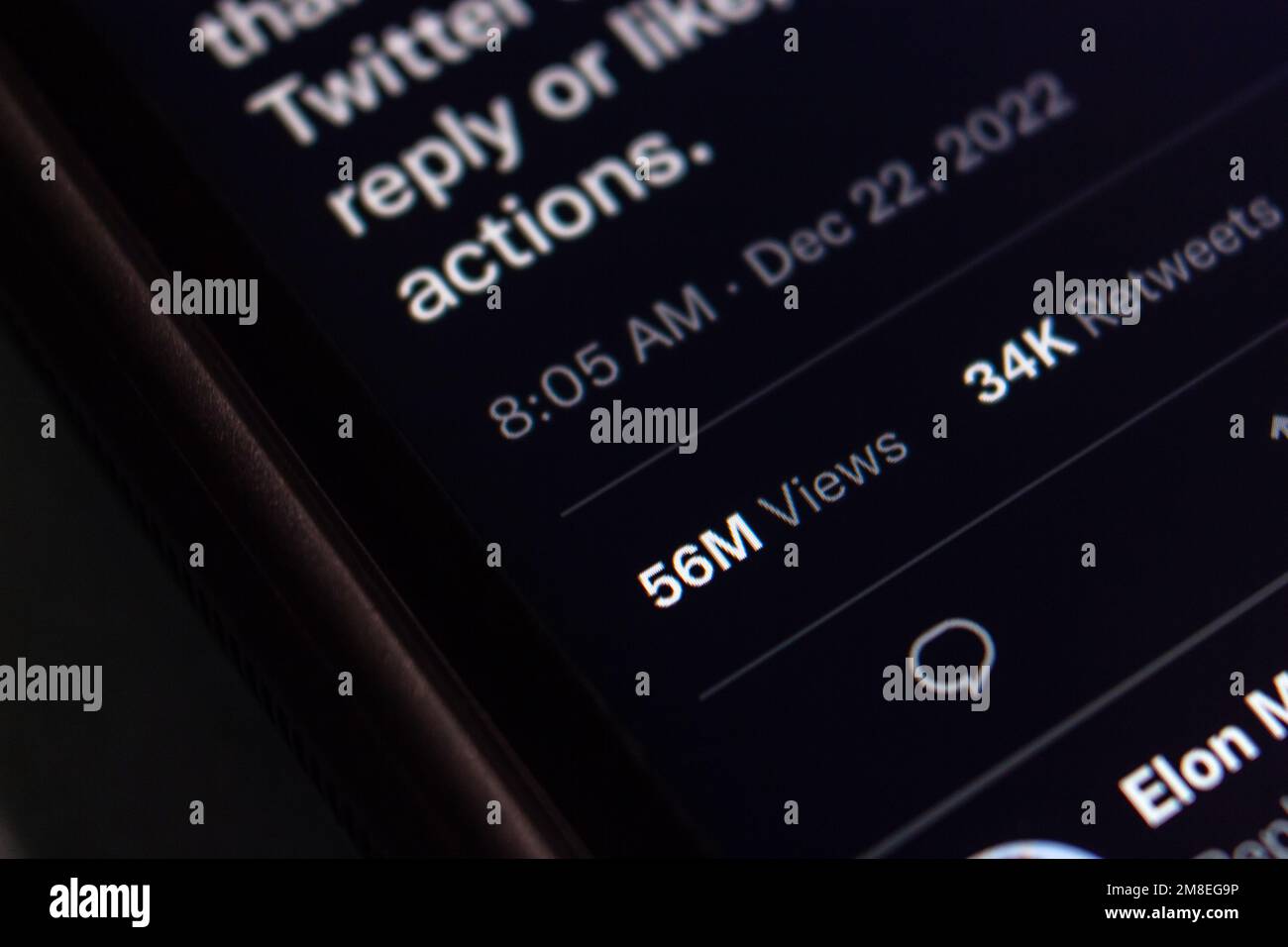 Twitter view count hi-res stock photography and images - Alamy