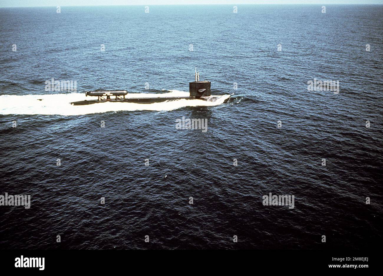 A starboard beam view of the nuclear-powered attack submarine USS PARCHE (SSN-683) underway off ...