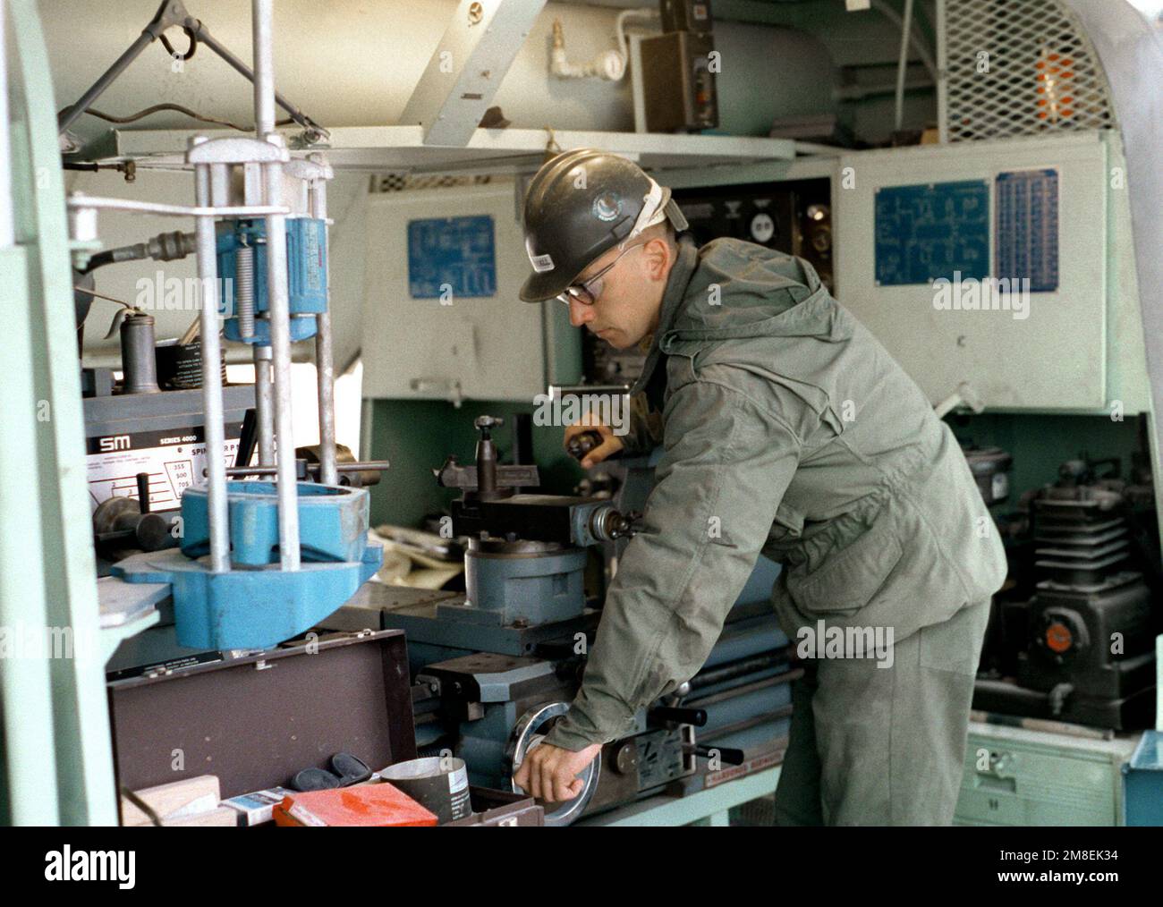 PETTY Officer 2nd Class Aaron Marshall, Naval Mobile Construction ...