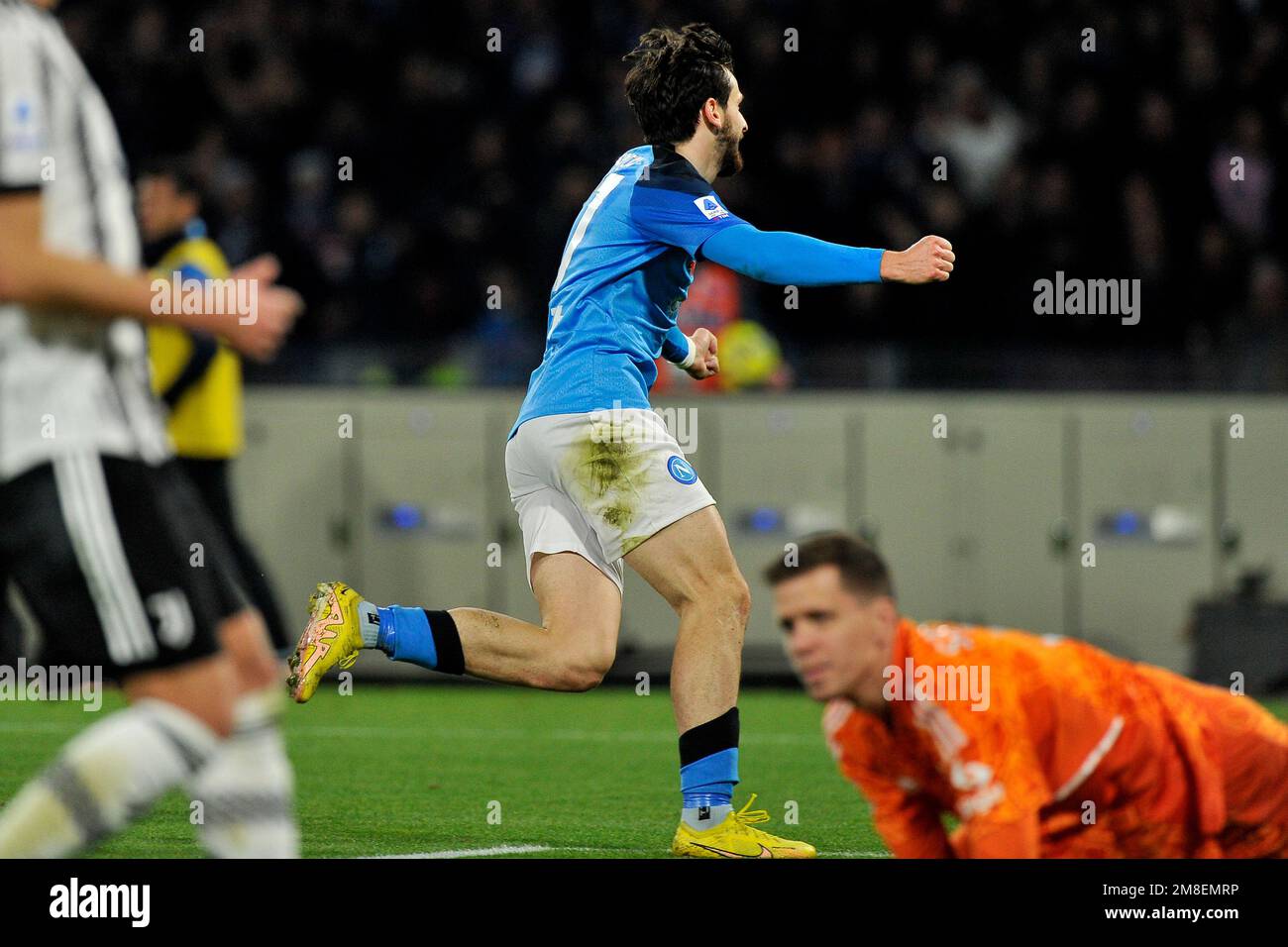 Khvicha kvaratskhelia 2023 juventus hi-res stock photography and images ...