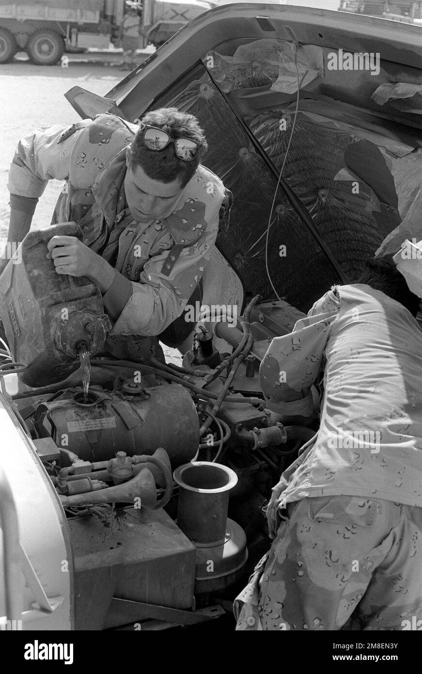 Lance Corporal (LCPL) Rob Carter and LCPL Bill Landon, Company C, 1ST ...