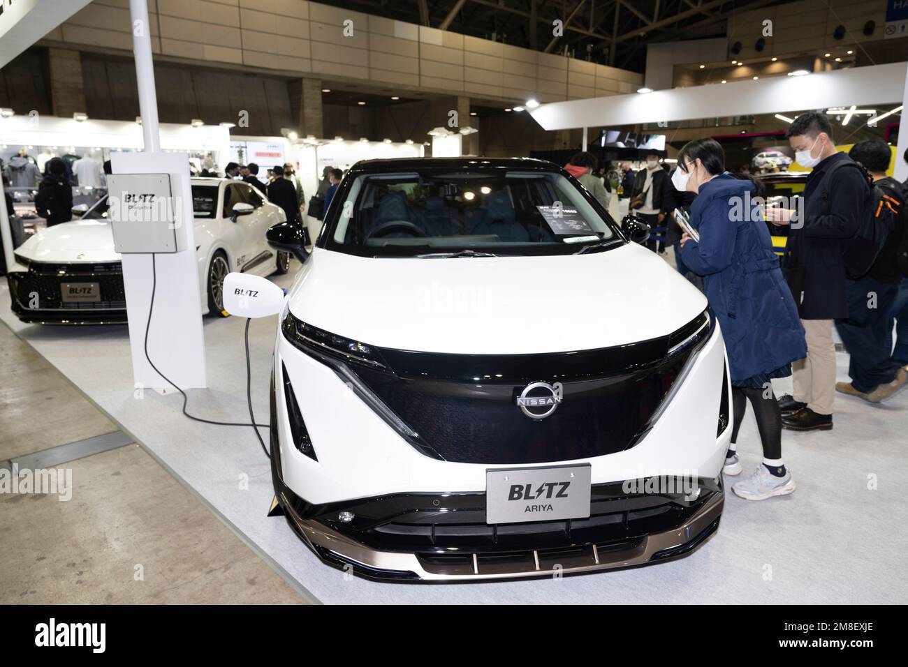Ev features hi-res stock photography and images - Alamy
