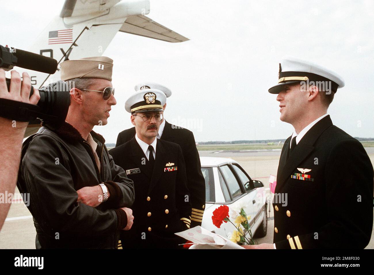 Iraq war pows hi-res stock photography and images - Alamy