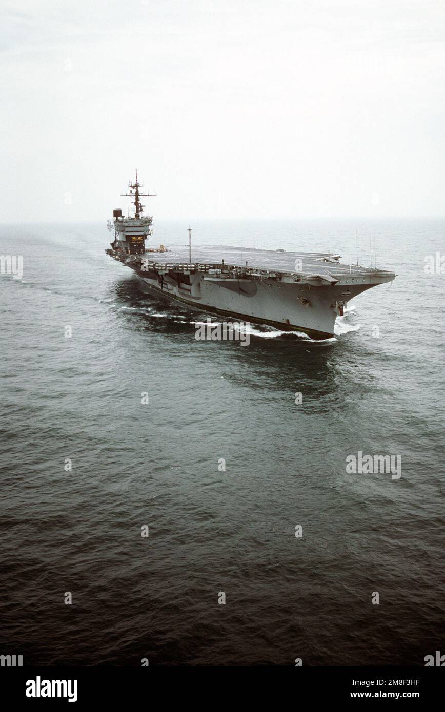 Uss john f kennedy naval vessel hi-res stock photography and images - Alamy
