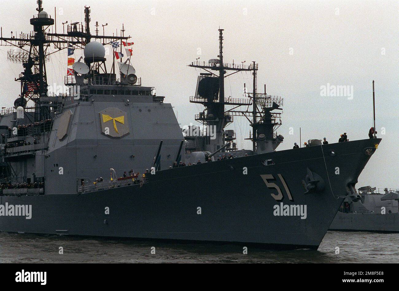 Uss thomas s gates hi-res stock photography and images - Alamy