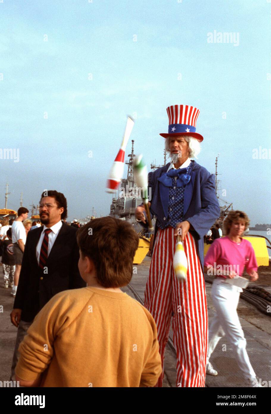 Ships for uncle sam hi-res stock photography and images - Alamy