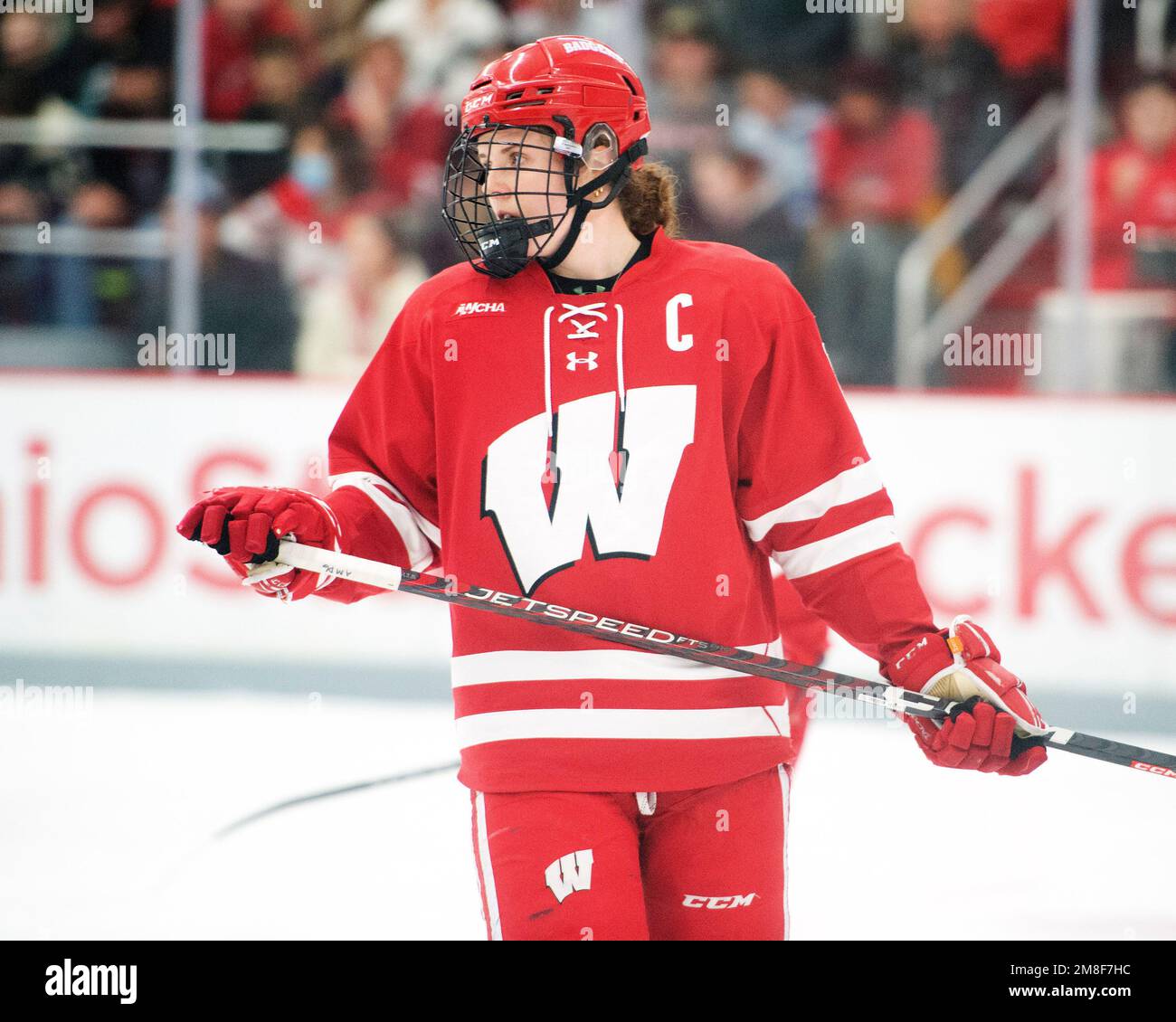 January 13, 2022: Wisconsin Badgers forward Britta Curl (17) during the ...