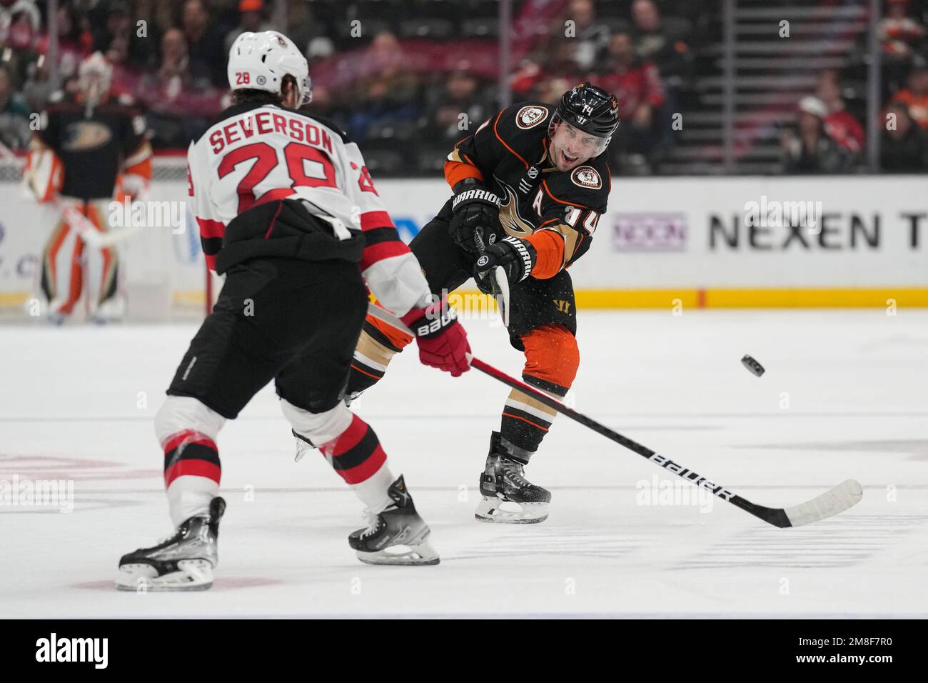 Anaheim Ducks center Adam Henrique (14) shoots against New Jersey ...