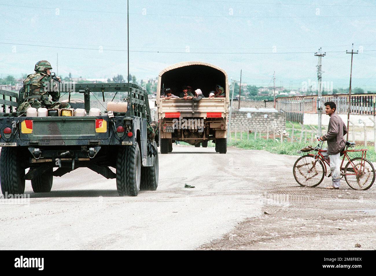 British army truck hi-res stock photography and images - Alamy