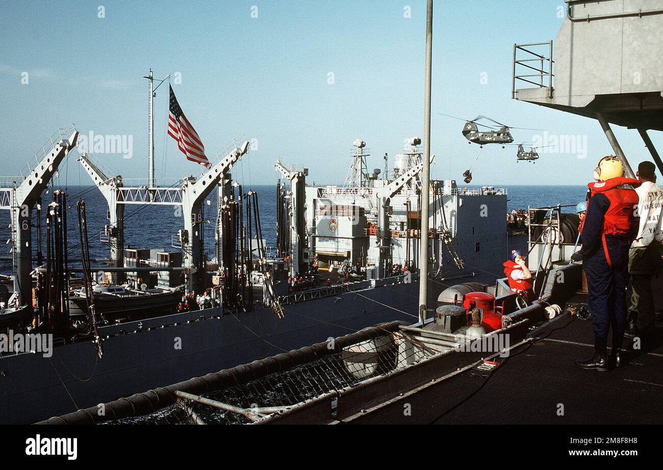 Uss ranger cv 61 underway sea hi-res stock photography and images - Alamy