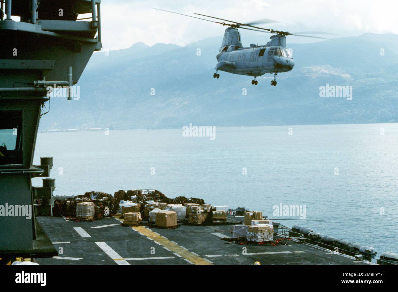 A Helicopter Combat Support Squadron 8 (HC-8) UH-46 Sea Knight ...