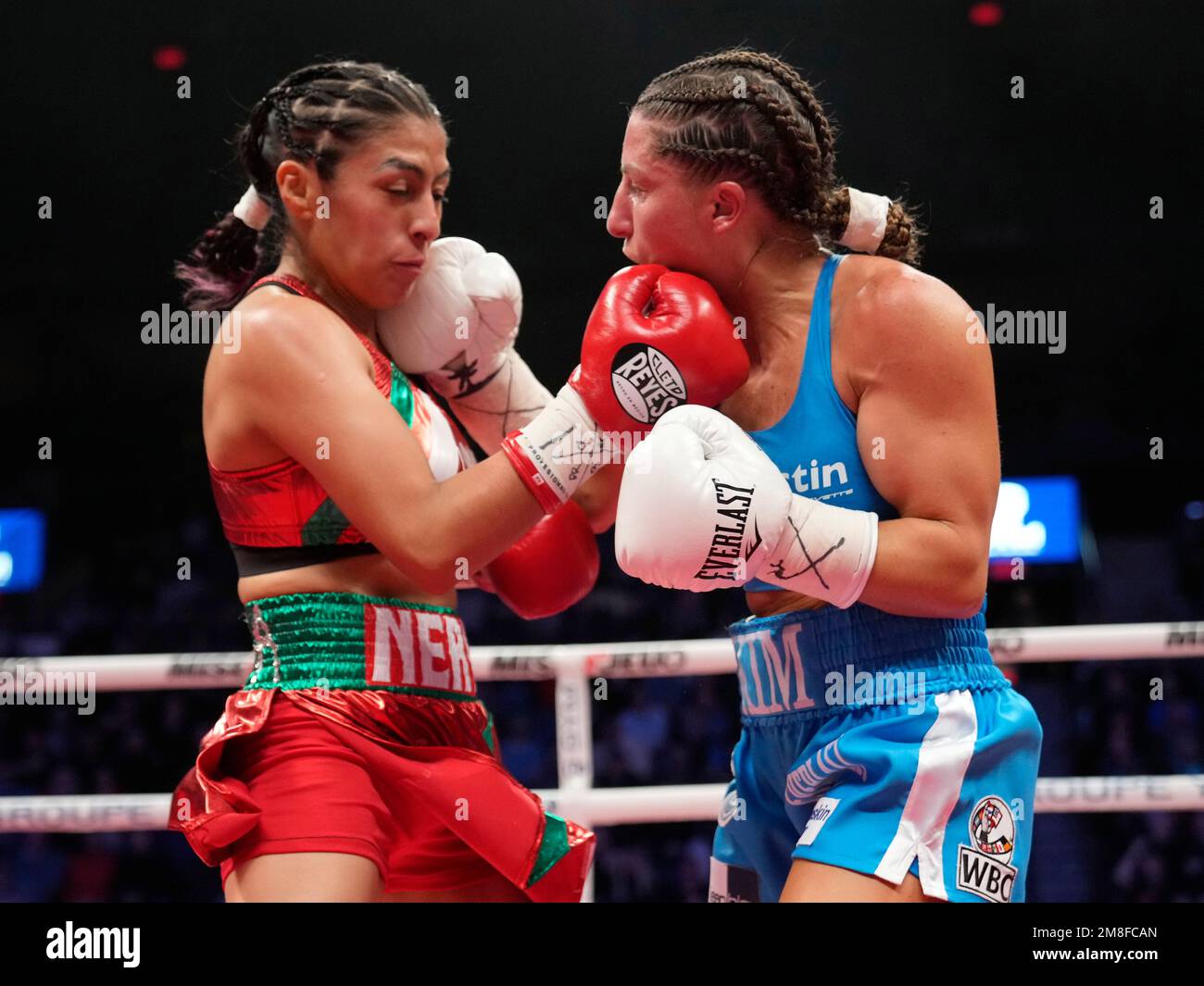 Quebec, Canada. 13th Jan, 2023. World Boxing Council champion Kim ...