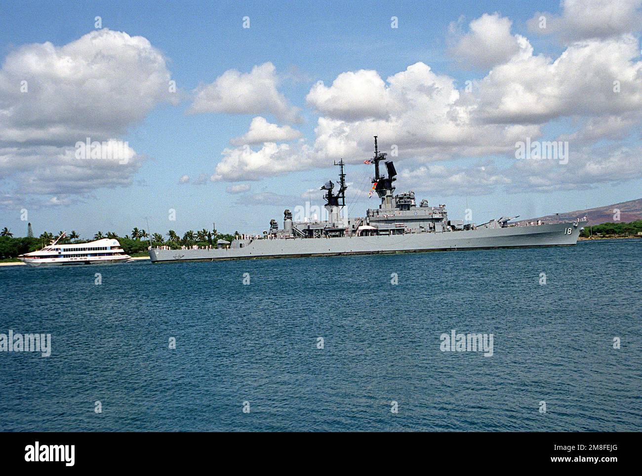 A starboard beam view of the guided missile cruiser USS WORDEN (CG-18 ...