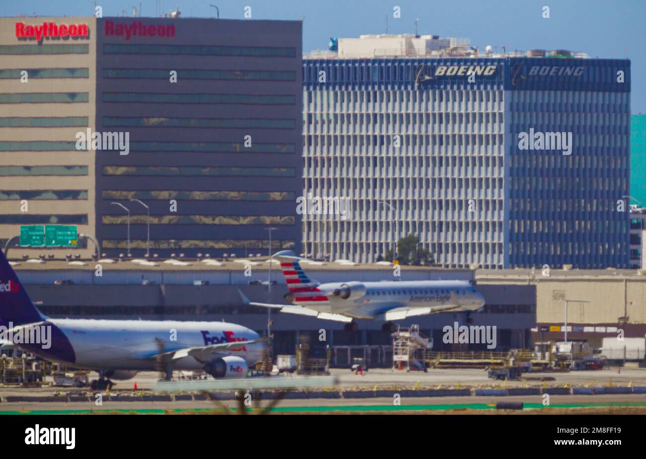 Western global airlines aircraft hi-res stock photography and images ...