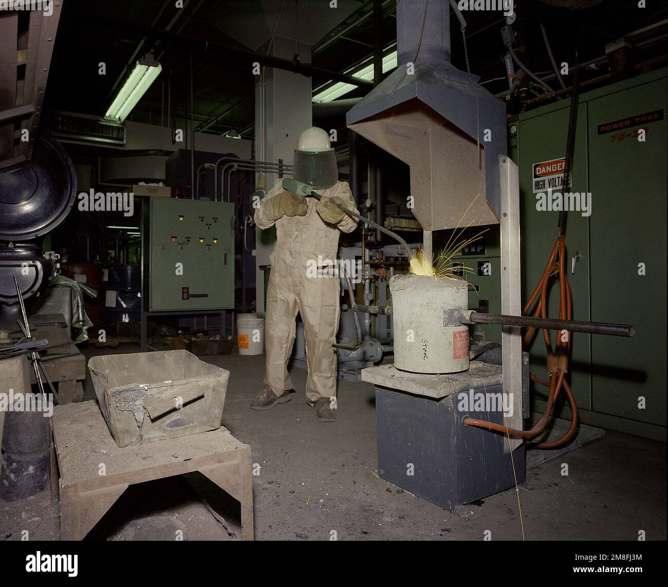 Military induction process hi-res stock photography and images - Alamy