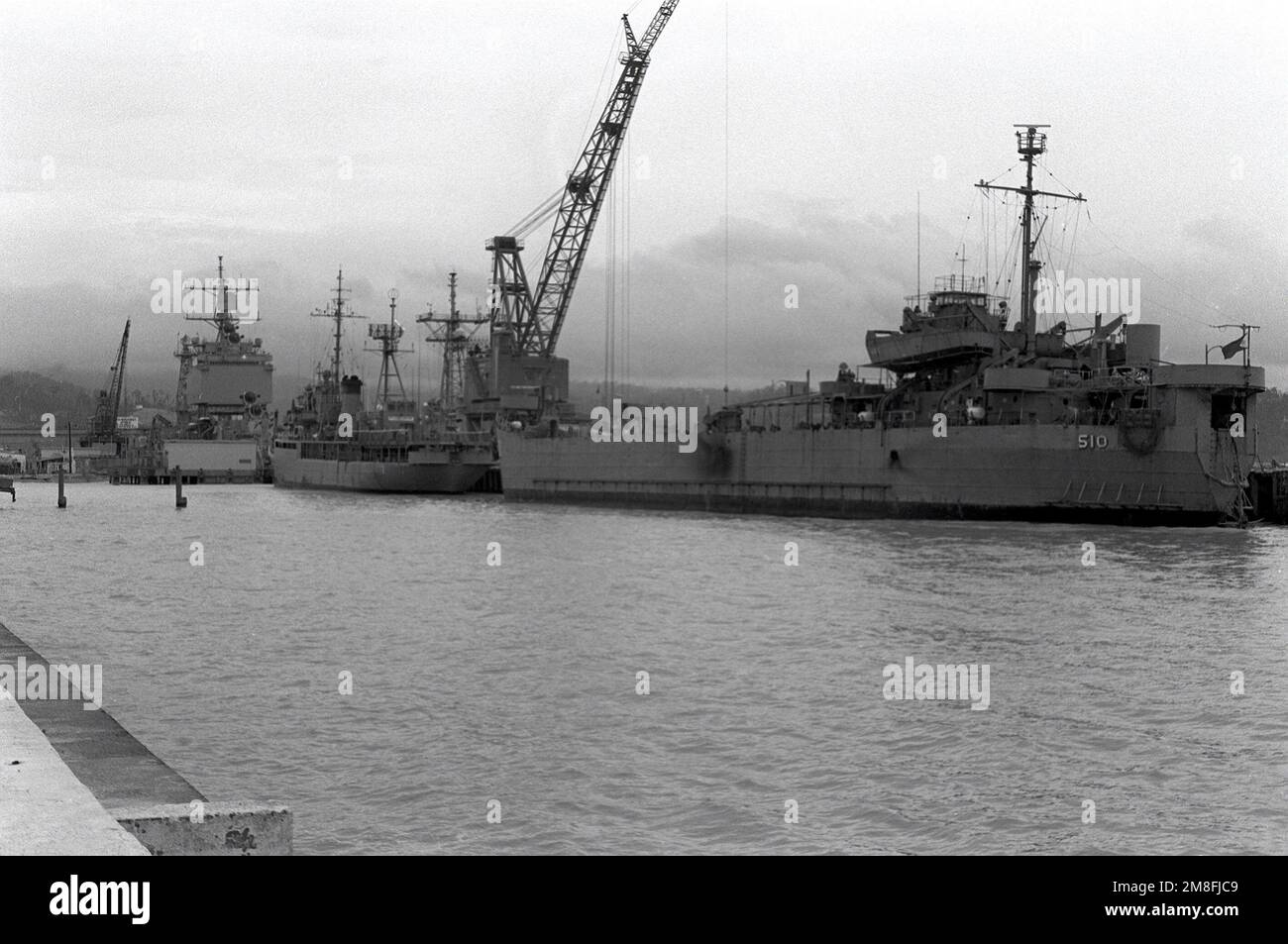 A port quarter view of the Philippine tank landing ship RPS SAMAR DEL ...